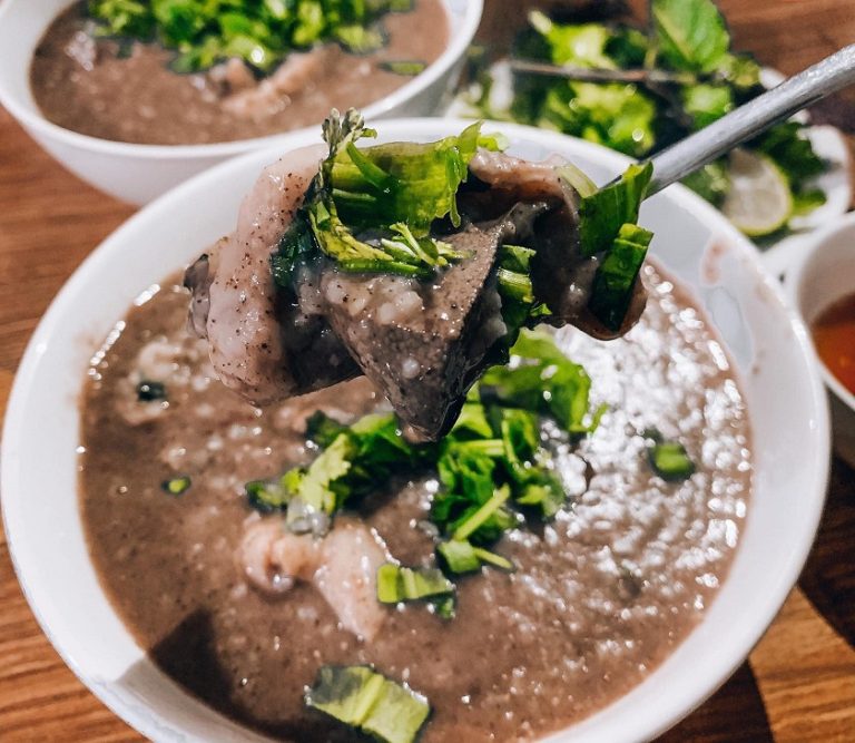 Cháo lòng Đà Nẵng – Gợi ý 14 quán cháo cực ngon, giá rẻ