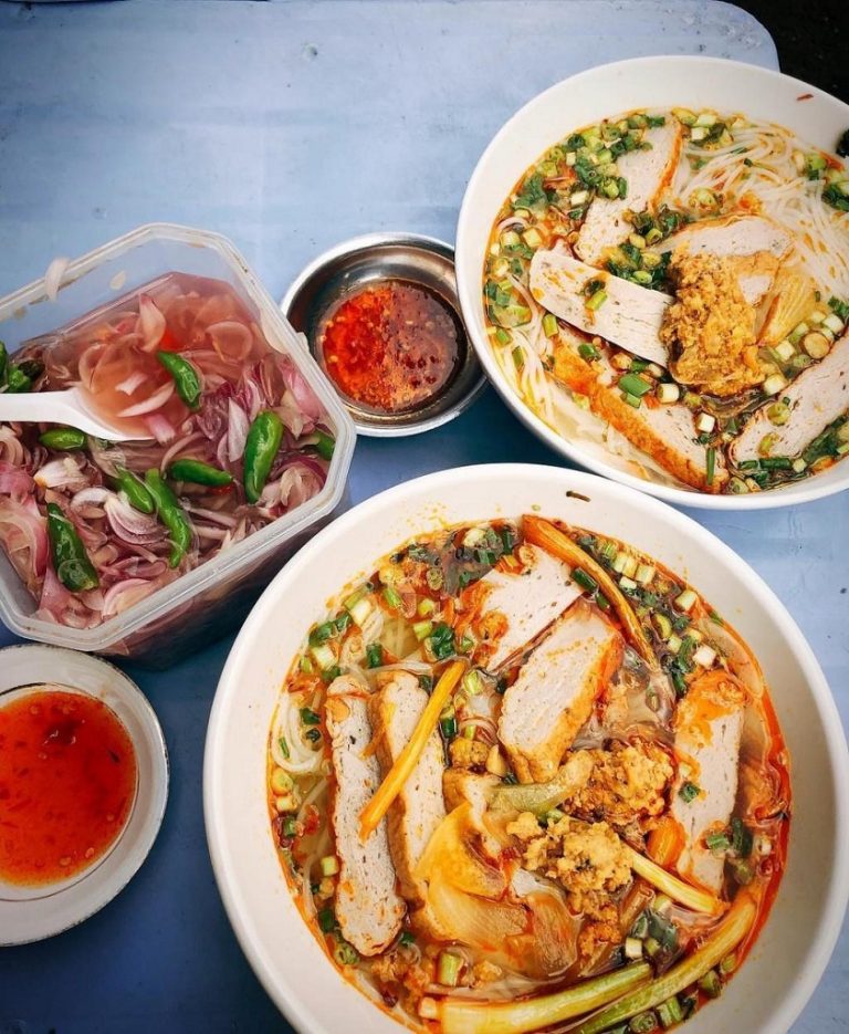 Vietnamese fish cake: A delicacy of a long-lasting culture