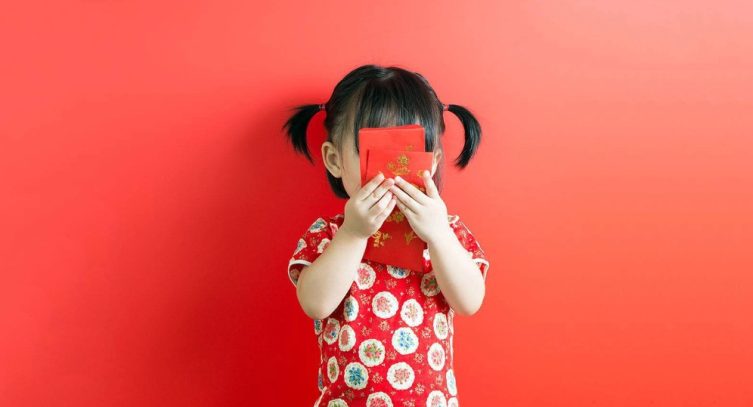 Lì xì Tết có ý nghĩa gì? Những cách lì xì độc đáo 2025