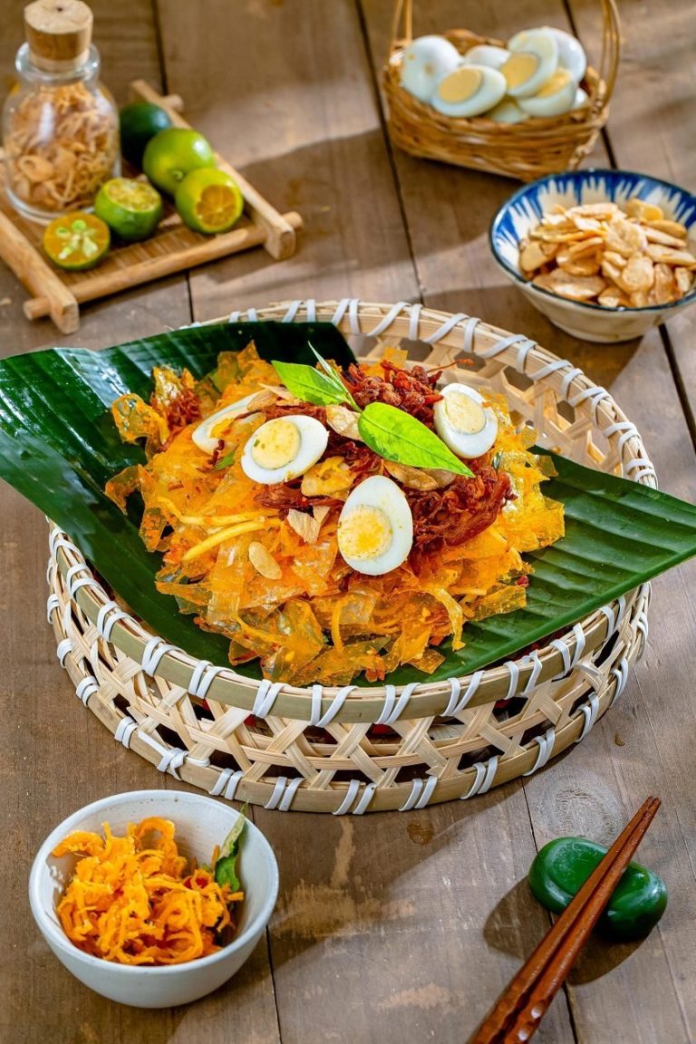 Vietnamese Snacks: The Best Treats You Cannot Miss