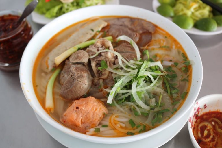 Top 12 bun bo Hue restaurants in Hue, Vietnam