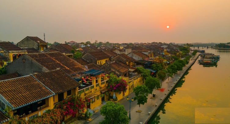 Hoai River: An idyllic destination in Hoi An