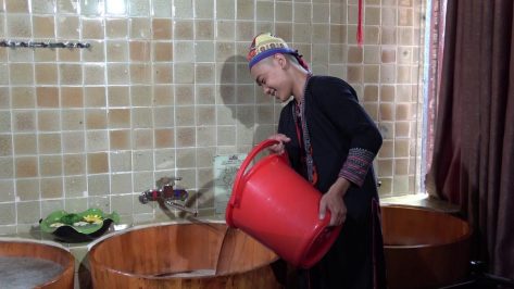 Red Dao herbal bath: A must-try experience in Sapa Vietnam