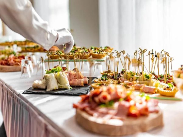 Buffet VinWonders Nam Hội An: Thiên đường ẩm thực phong phú