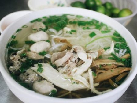 Bún mọc Hà Nội: Bỏ túi 20 quán chuẩn vị, ngon quên lối về