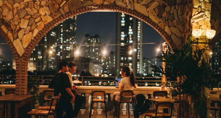 Cafe in Saigon: A COMPLETE list for coffee lovers