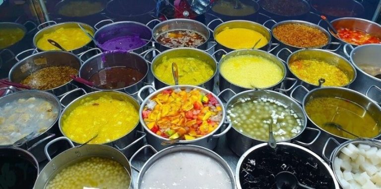 Chè cung đình Huế có gì đặc biệt? Gợi ý các quán chè ngon