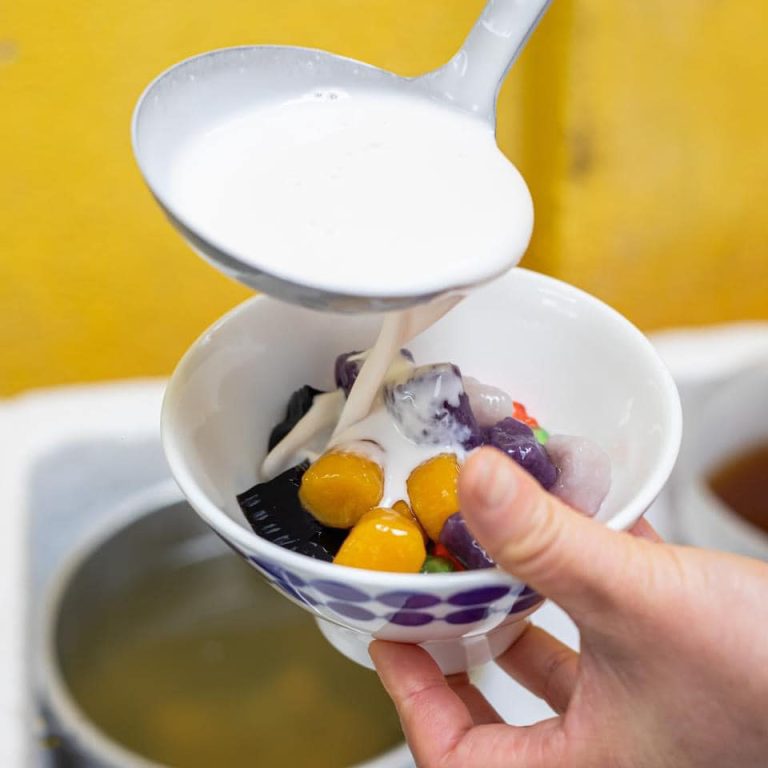 Chè Đà Lạt - Ngất ngây với 11 quán ngon mê ly, ăn là dính