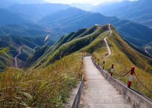 Cột mốc 1305 Bình Liêu - Cẩm nang chinh phục từ A - Z