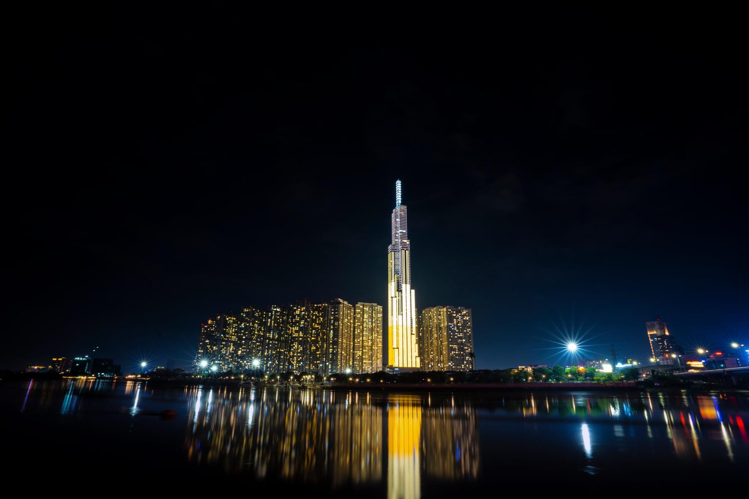 Landmark 81: A WONDER to see in Ho Chi Minh City