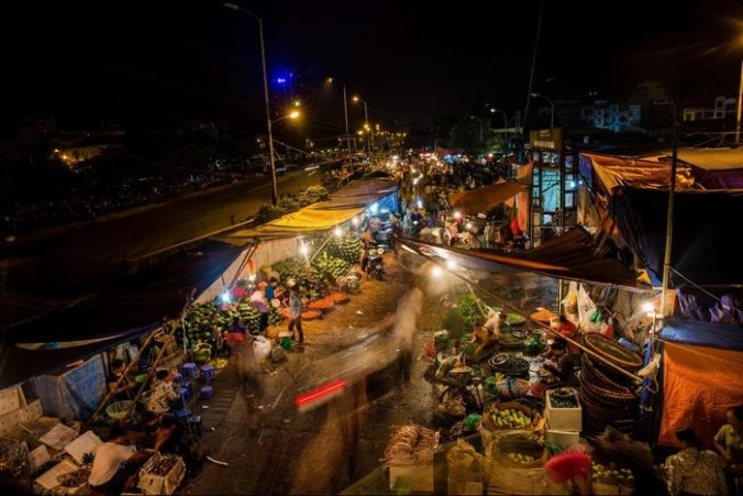 Markets in Hanoi: Guide to the best shopping experiences