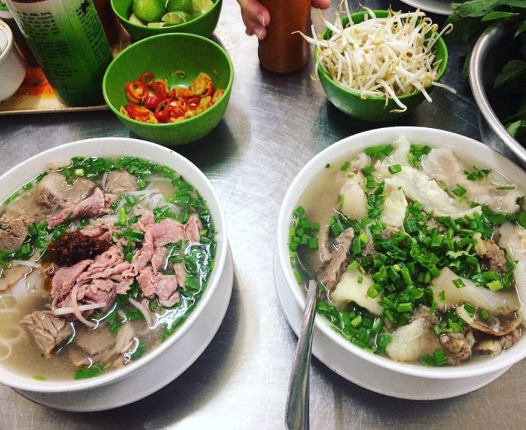 Phở Sài Gòn: 15 quán ngon nổi tiếng, siêu đắt khách