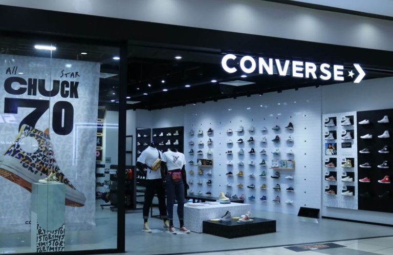 Shopping in Hanoi factory outlets: A guide for tourists