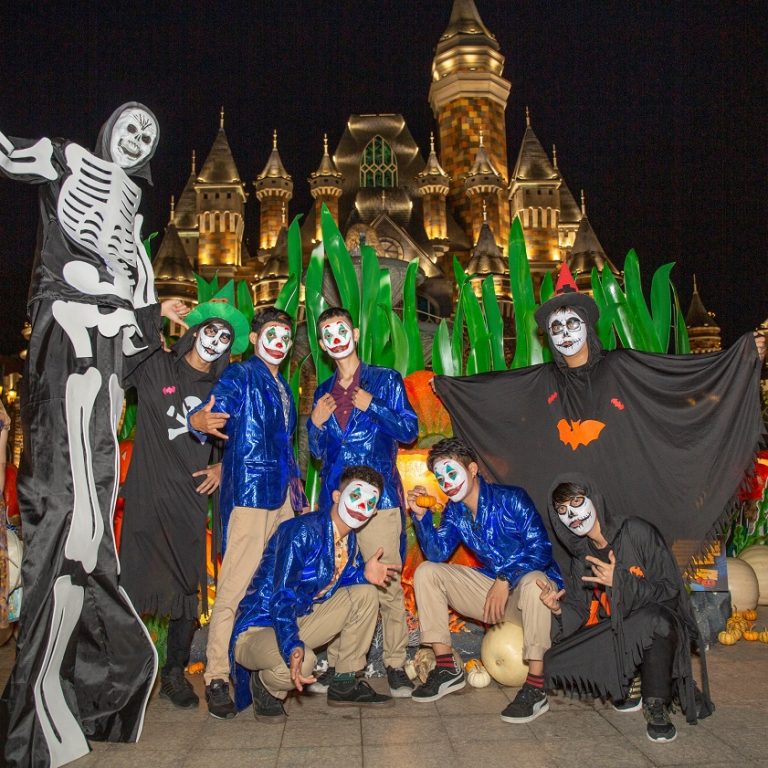 Tìm hiểu về Halloween: Nguồn gốc, ý nghĩa & các hoạt động