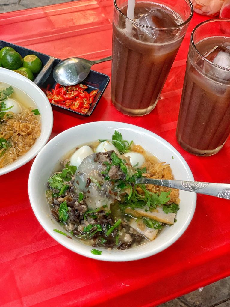 Vietnamese cakes: Explore the 23 traditional delicacies