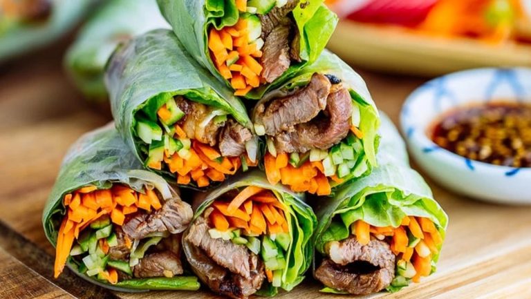Vietnamese rice paper rolls: Fillings, sauces and variations
